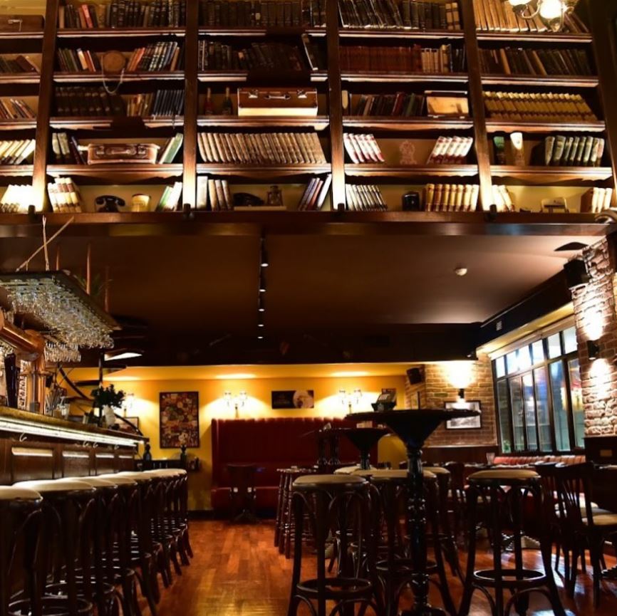 Beereus Gastropub - Irish Pub Grill Draft Beers Piraeus