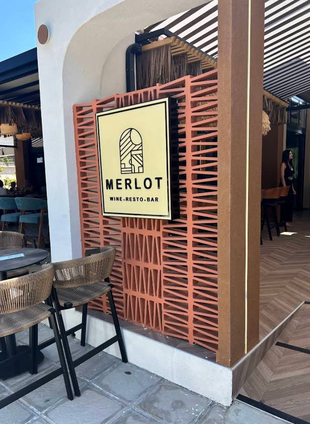 Merlot Bar Restaurant - Φαγητό Και Ποτό Αμύνταιο