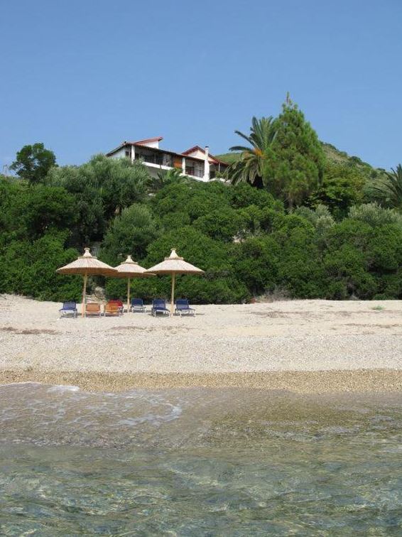 Villa Efelli - Παραθαλάσσια Κατοικία Διακοπών Παραλία Βράχου